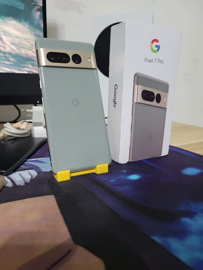 Google pixel 7 pro Hazel special colour, Mobile Phones & Gadgets ...