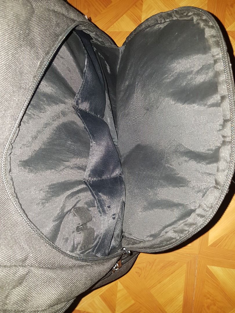 Hangten, Backpack on Carousell