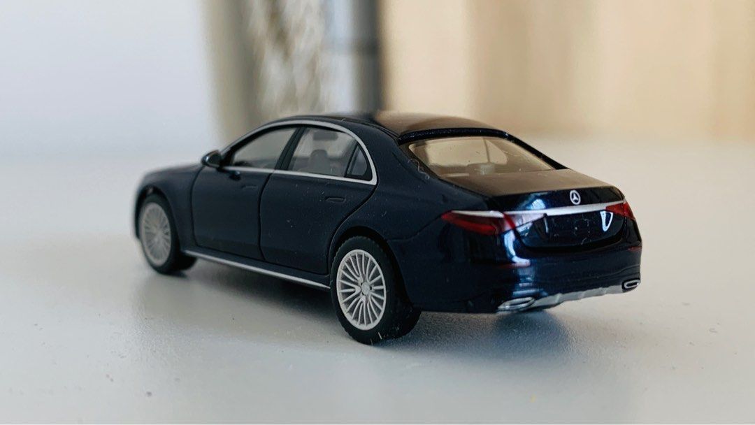 Herpa 1:87 Mercedes Benz S-Class(W223) pearl white/ blue metallic ...