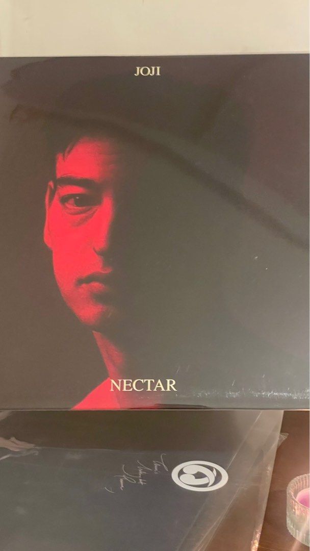 Joji nectar vinyl 黑膠 全新, 興趣及遊戲, 音樂、樂器 & 配件, 音樂與媒體 - 黑膠碟 - Carousell