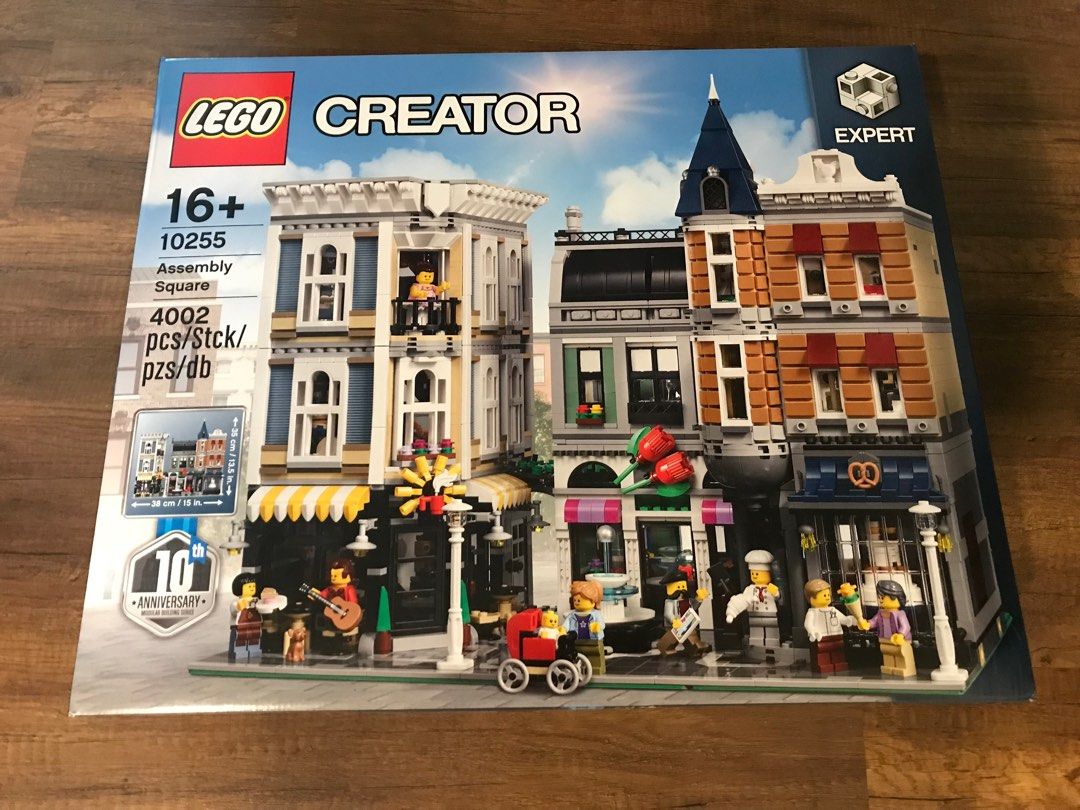 LEGO 10255 Assembly Square, Hobbies & Toys, Toys & Games on Carousell
