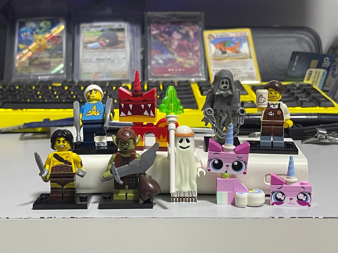 Lego Minifig movie unikitty ghost Larry barbarian goblin barista ...