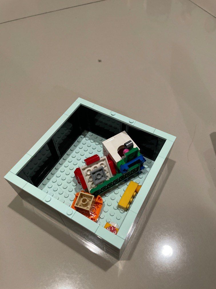 Lego box kotak mainan, Toys & Collectibles, Mainan di Carousell