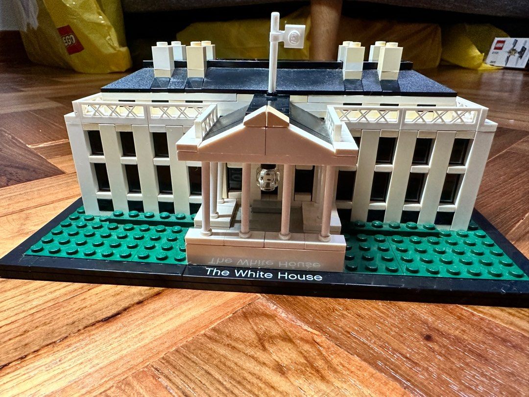 Lego White House, Hobbies & Toys, Toys & Games on Carousell