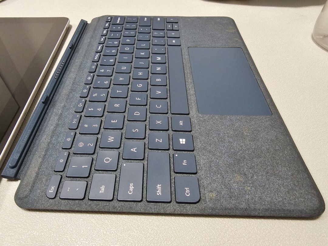 Microsoft Surface Go wifi + cellular, Mobile Phones & Gadgets, Tablets ...