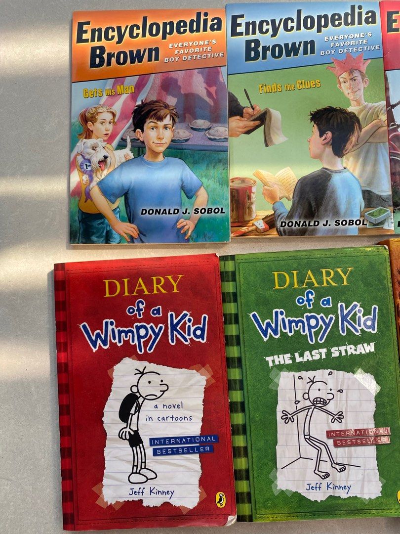 Minecraft DogMan Encyclopedia Wimpy Kid Brown Bundle books, Hobbies ...