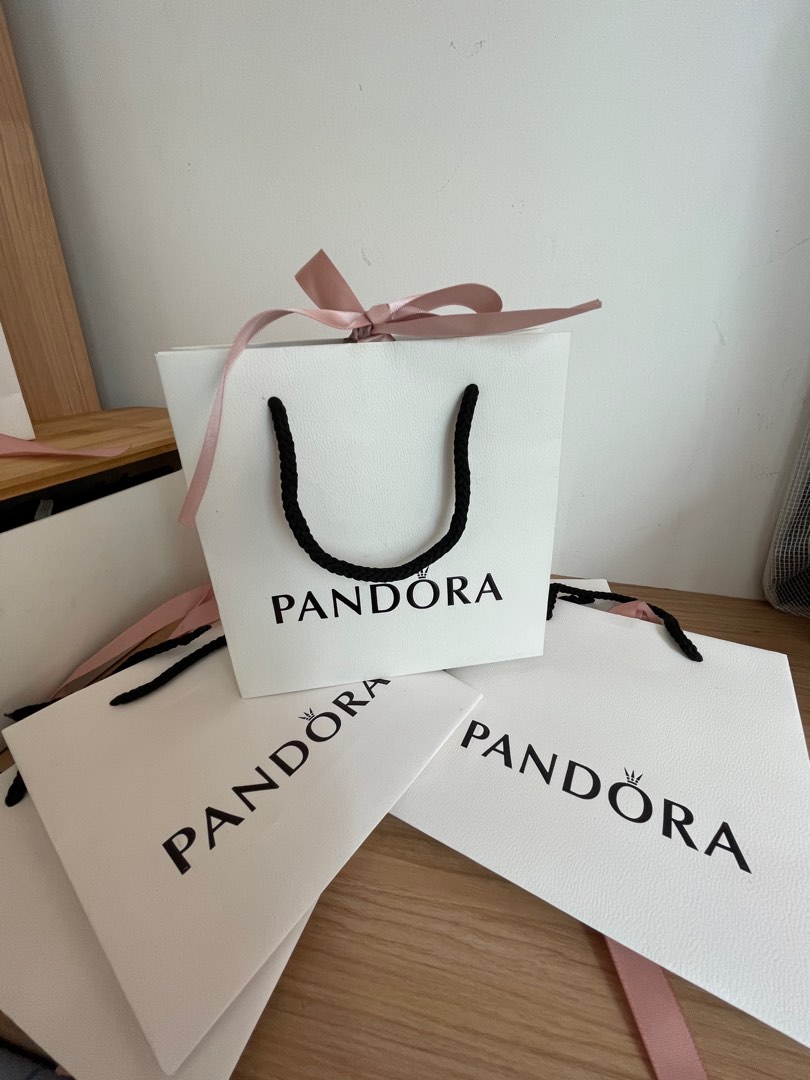 [NEW] Pandora Paperbag, Barang Mewah, Tas & Dompet di Carousell