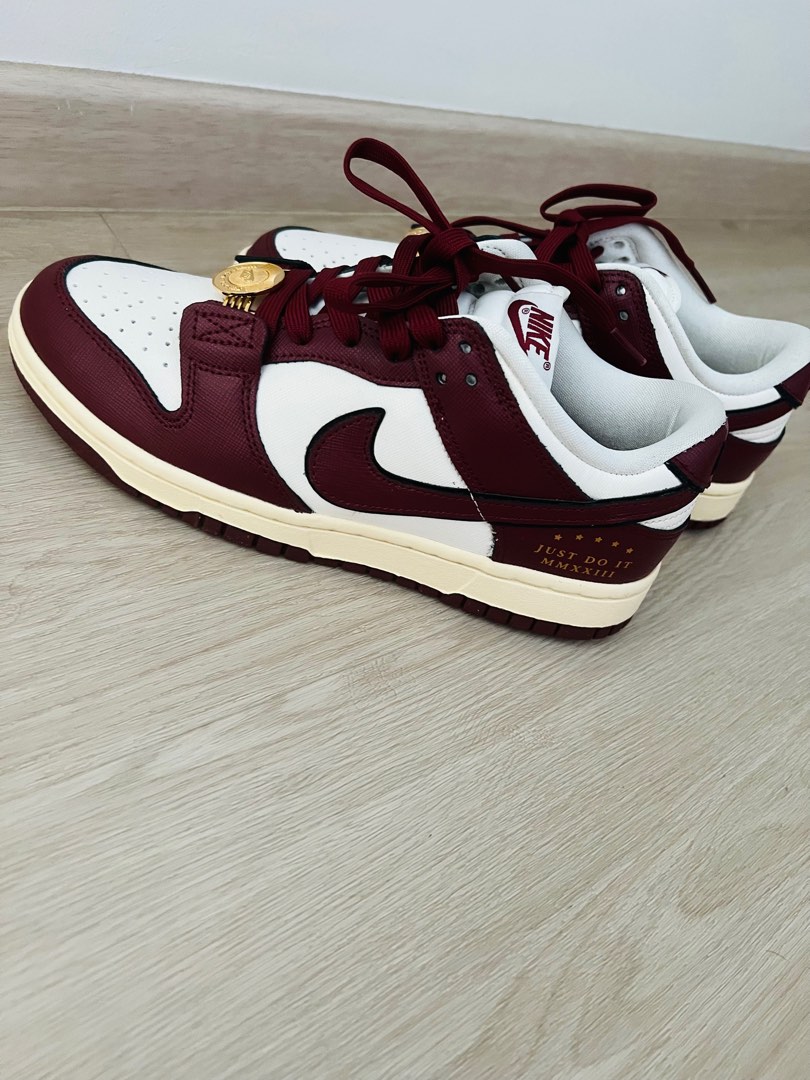 Authentic Nike Dunk Low, Women's Fashion, Footwear, Sneakers on Carousell