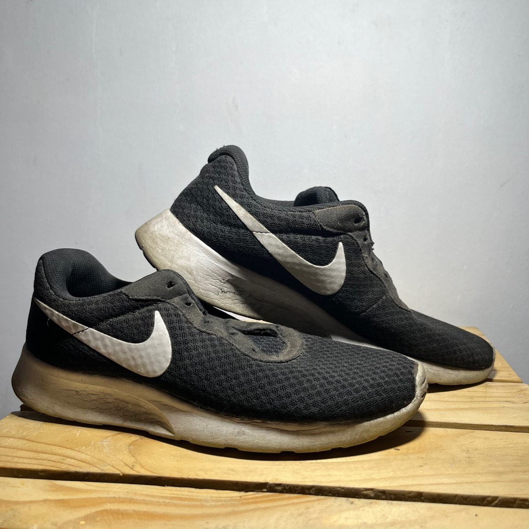 Nike rubber shoes, Men's Fashion, Footwear, Sneakers on Carousell
