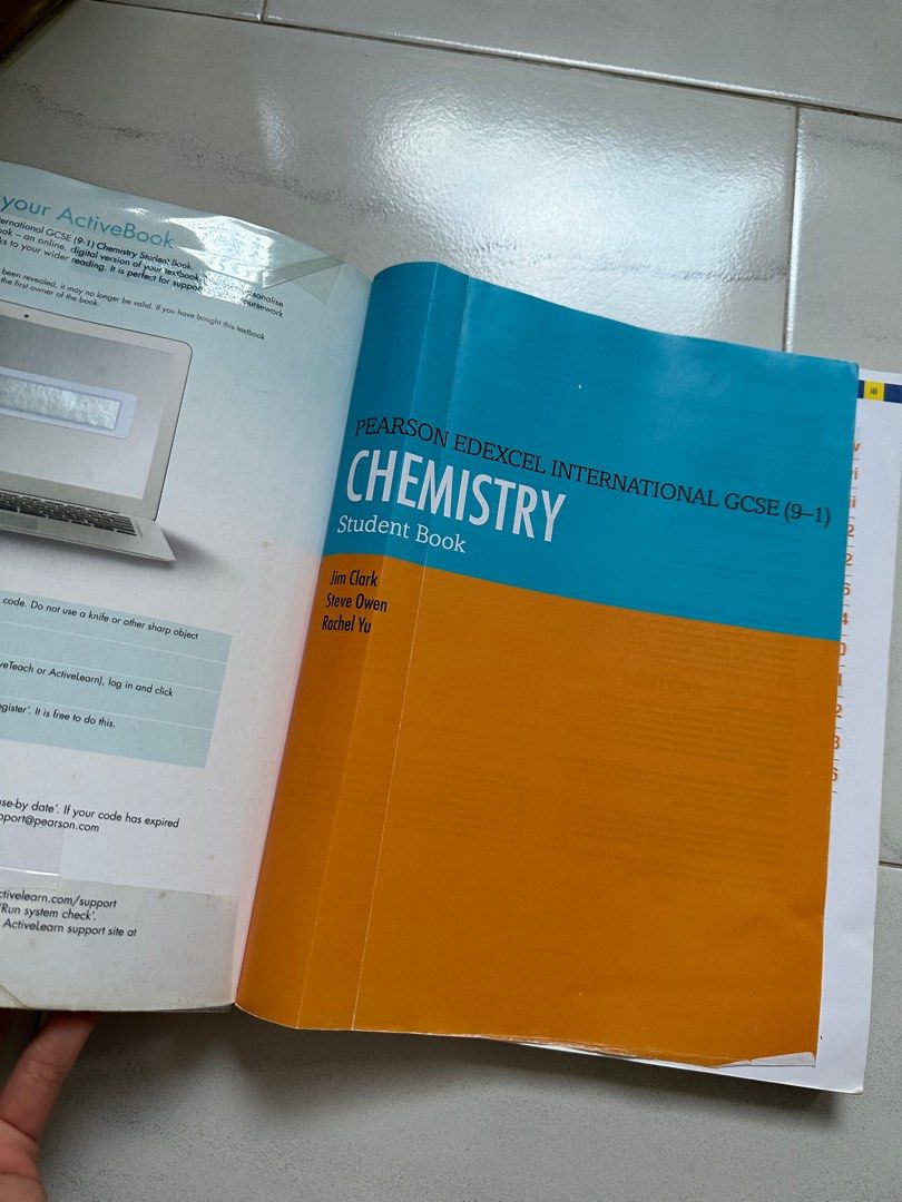 Pearson Edexcel IGCSE Chemistry Textbook, Hobbies & Toys, Books ...
