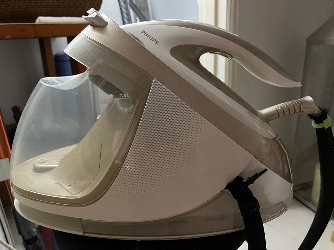 Phillies high pressure steam iron, TV & Home Appliances, Irons ...