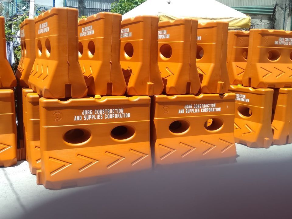 PLASTIC BARIER, Commercial & Industrial, Construction & Building ...