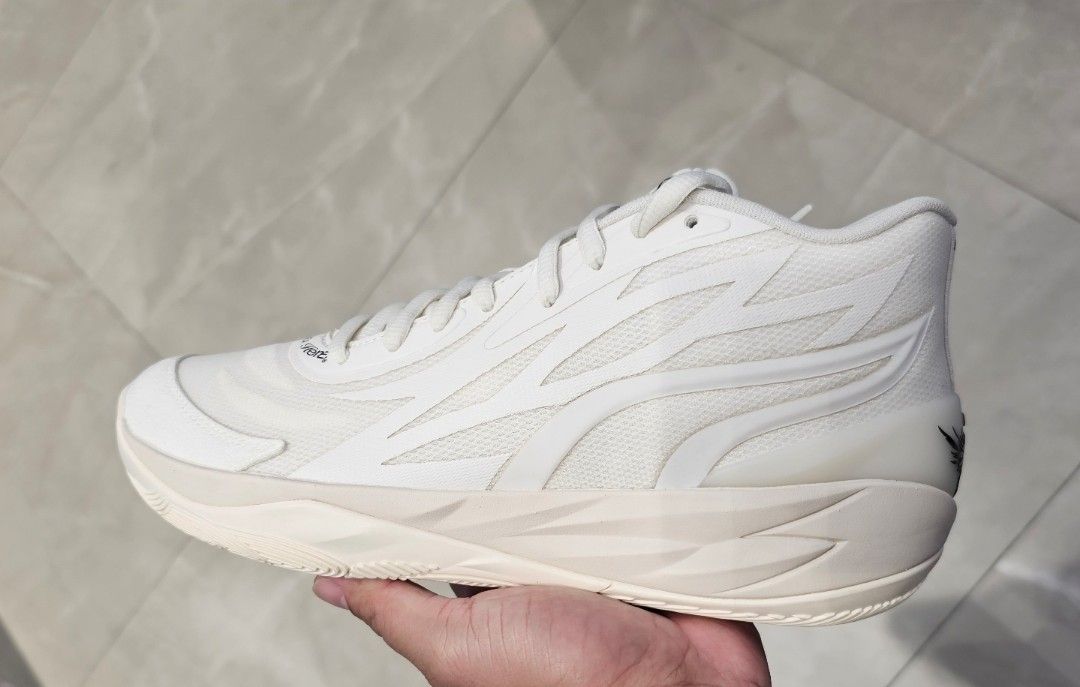 Puma MB02 WHISPER LAMELO BALL mb2, Men's Fashion, Footwear, Sneakers on ...