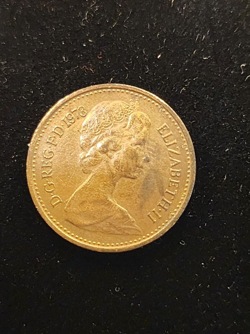 Queen Elizabeth Coins, Hobbies & Toys, Collectibles & Memorabilia ...