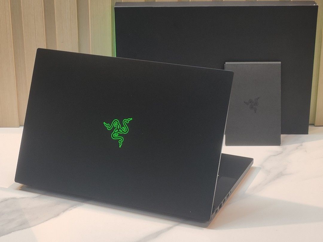 Razer Blade 15 Base Model Early 2020 RZ09-0328 i7 10th Gen 16GB RAM ...