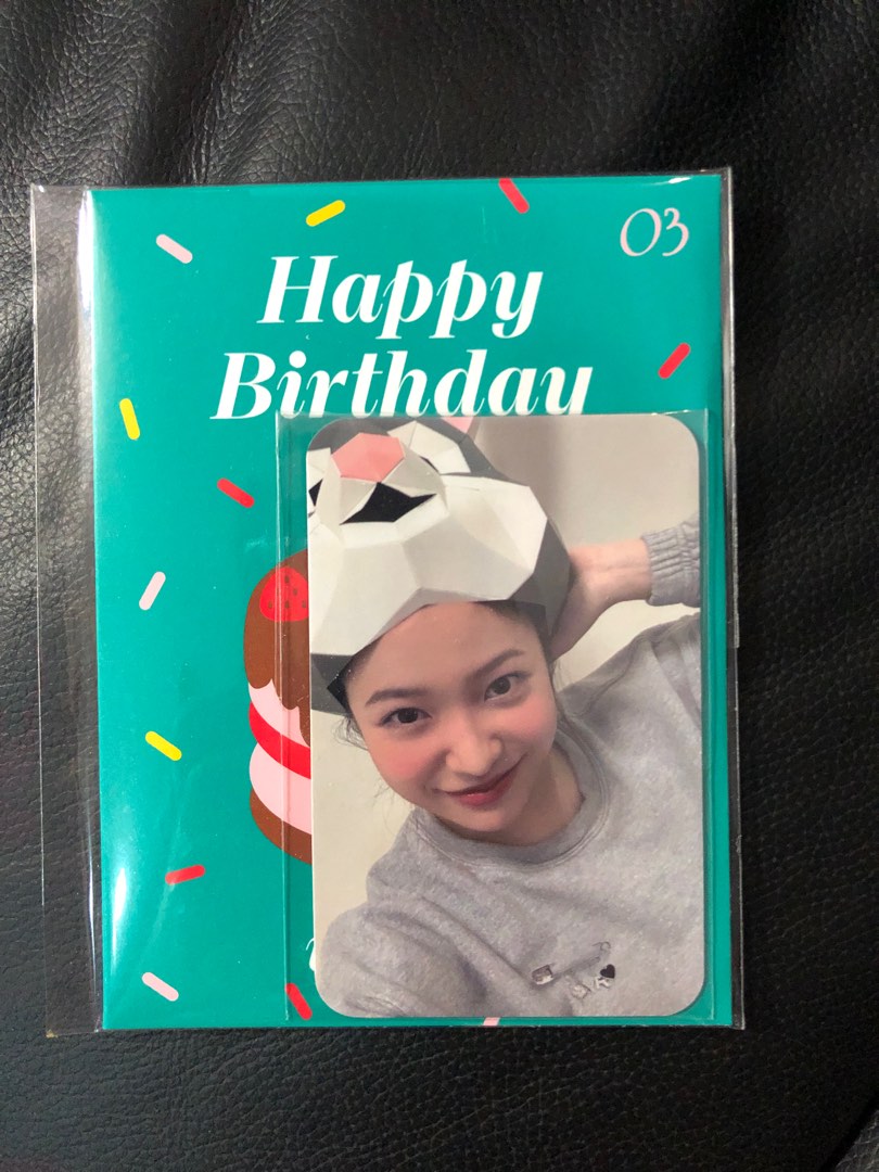 Red Velvet Yeri Birthday card, 興趣及遊戲, 收藏品及紀念品, 韓流 - Carousell