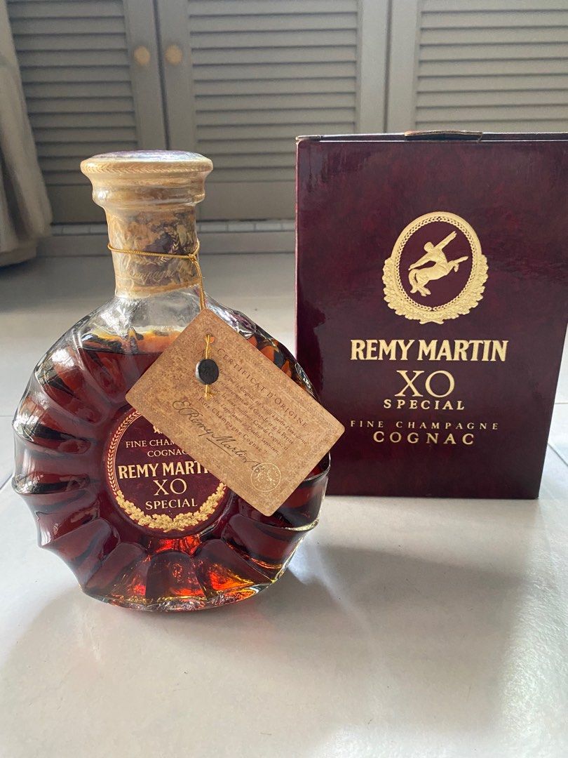 Remy Martin XO Special Fine Champagne Cognac 0.7L, Food & Drinks, Alcoholic Beverages on Carousell