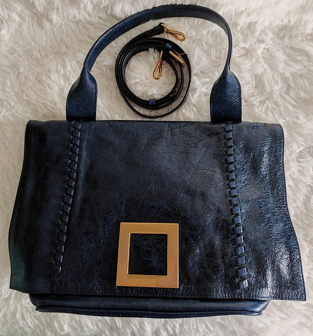 ROUGE AND LOUNGE LOOKS NEW BUNDLE SALE on Carousell