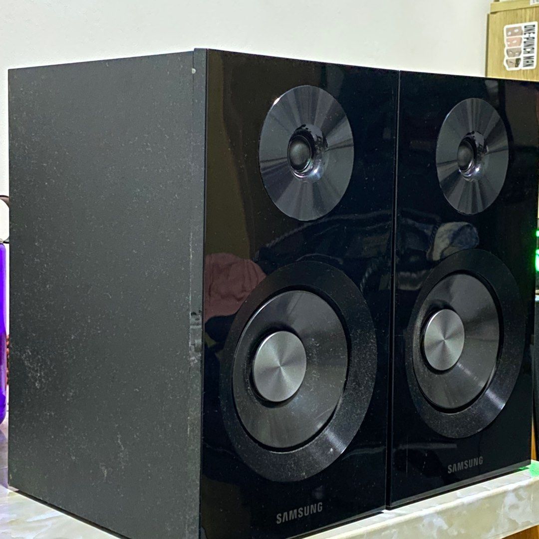 SAMSUNG SPEAKER, Audio, Soundbars, Speakers & Amplifiers on Carousell