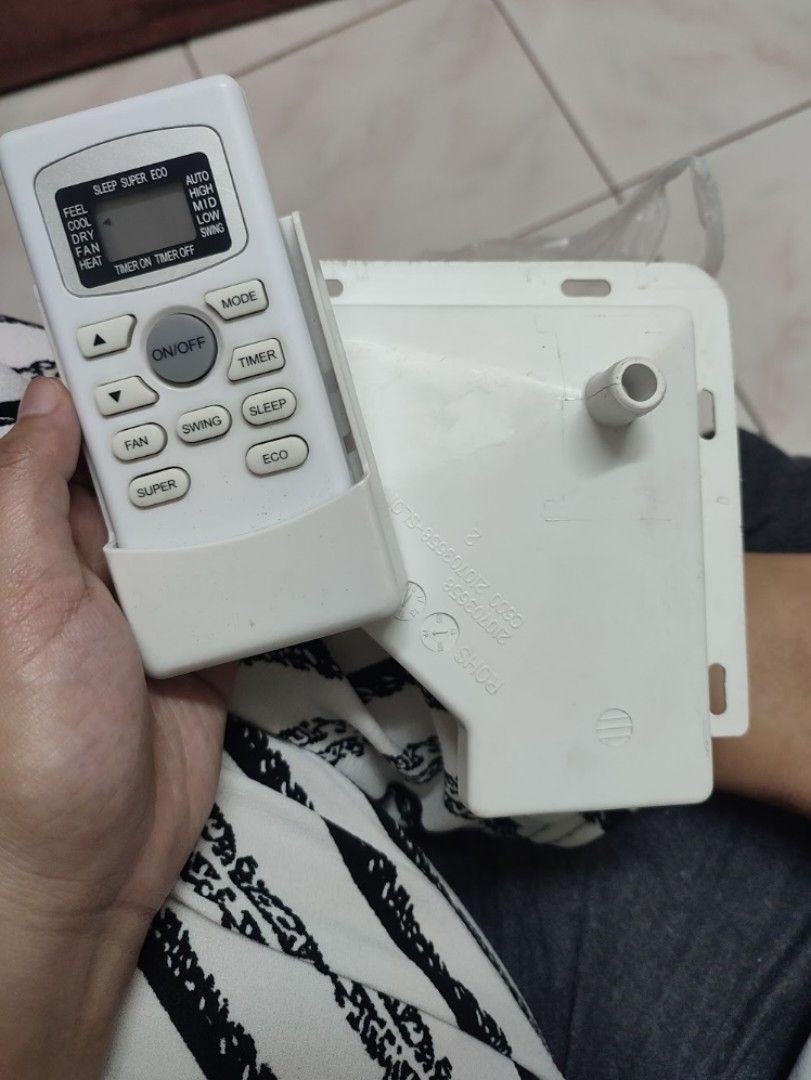 1.5 HP ASTRON INVERTER CLASS WINDOW TYPE AIRCON (REMOTE CONTROLLED), TV ...