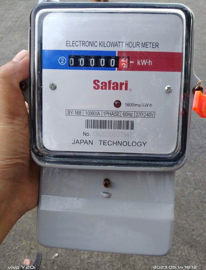 Submeter on Carousell