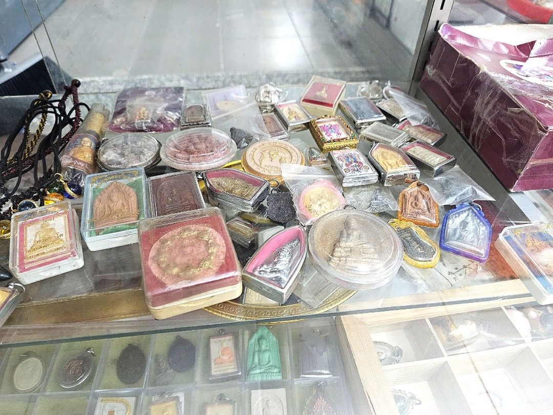 Thai amulet, Hobbies & Toys, Memorabilia & Collectibles, Religious ...