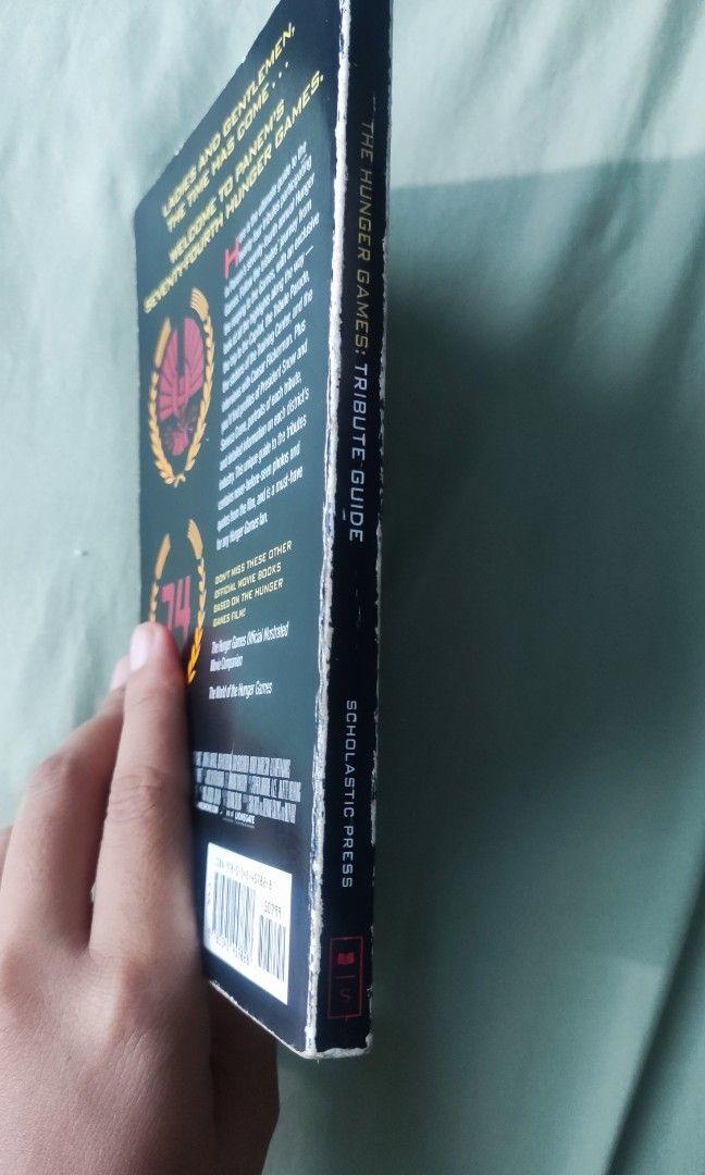 The Hunger Games Tribute Guide, Hobbies & Toys, Books & Magazines ...