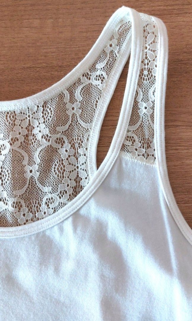 Uniqlo Laced Inner Wear, Women's Fashion, Tops, Others Tops on Carousell