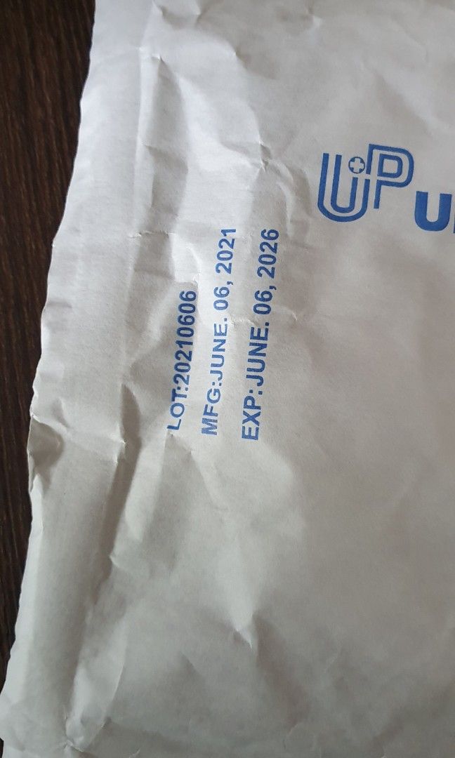 UroPlast Urine bag 2.0L, Health & Nutrition, Medical Supplies & Tools ...
