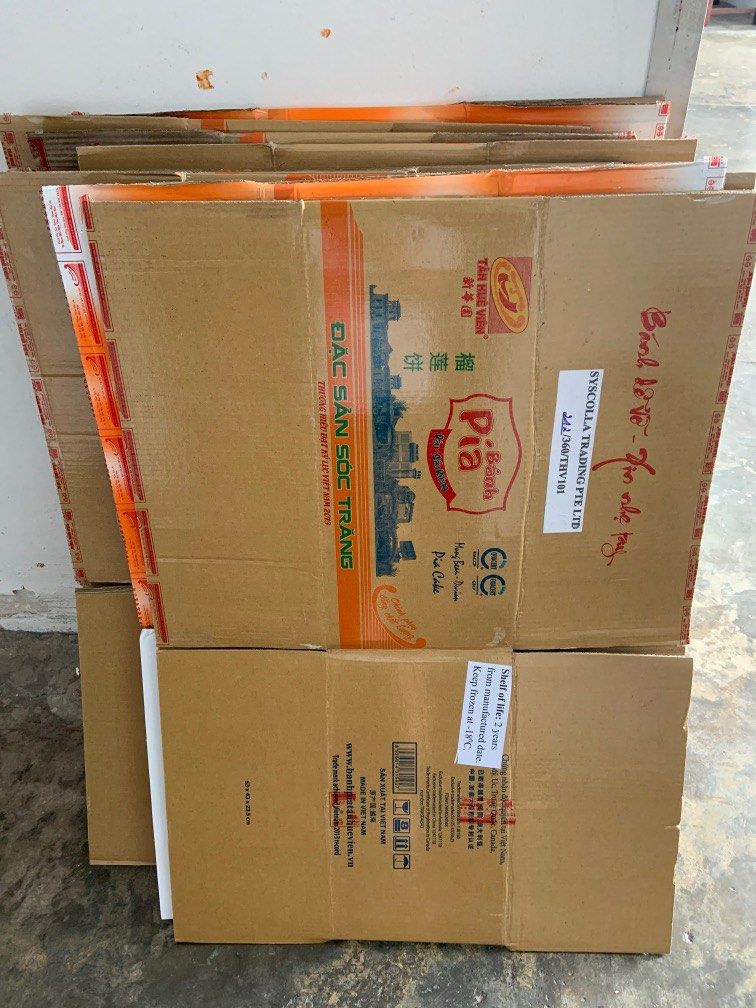 Used carton boxes, Furniture & Home Living, Home Improvement ...