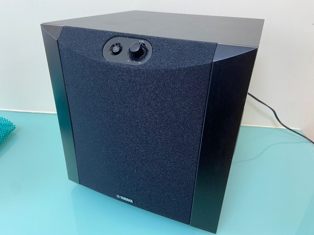 YAMAHA NS SW200 SUBWOOFER, 音響器材, Soundbar、揚聲器、藍牙喇叭、耳擴 - Carousell