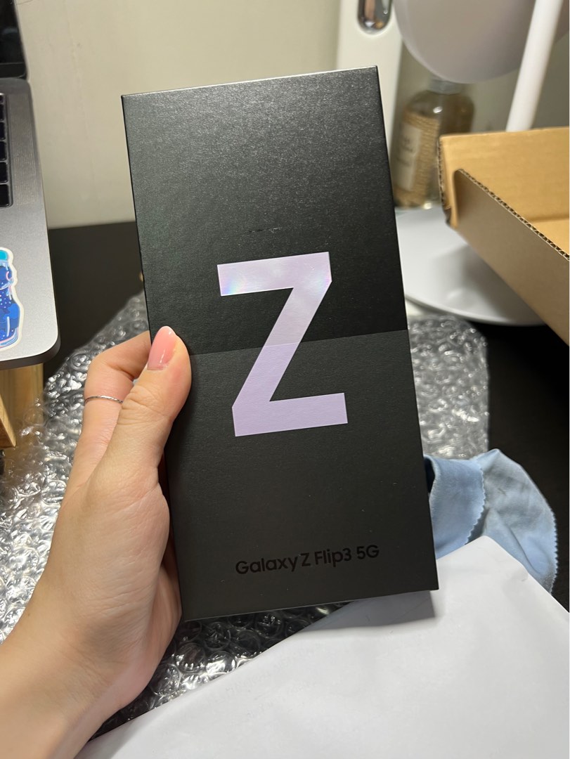 BN 256GB Samsung Zflip 3 5G, Mobile Phones & Gadgets, Mobile Phones ...