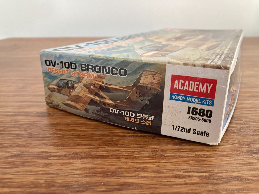 ACADEMY HOBBY MODEL KITS OV-10D BRONCO "DESERT STORM" 1:72, 興趣及遊戲, 玩具 ...