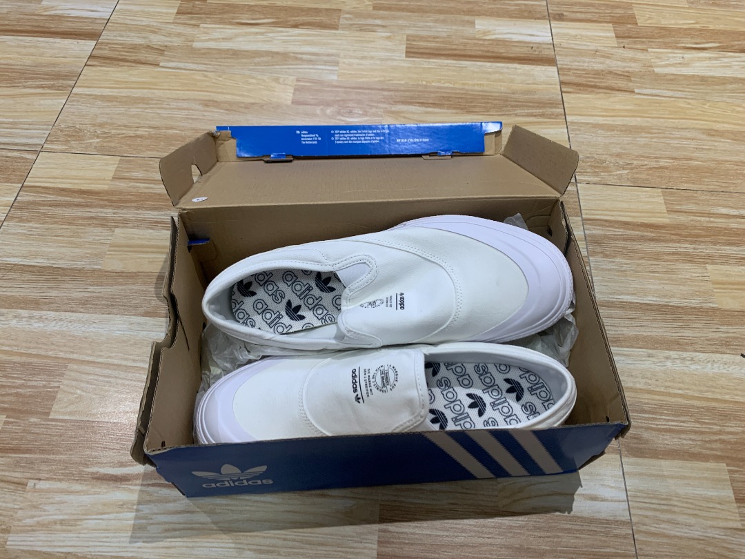 adidas Nizza RF Slip Shoes on Carousell