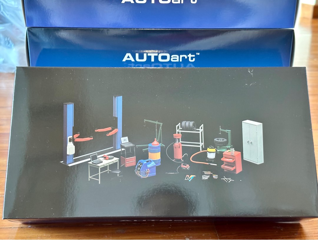 Autoart 1/18 Garage Kit Set Version 2 / Minichamps Kyosho, Hobbies ...