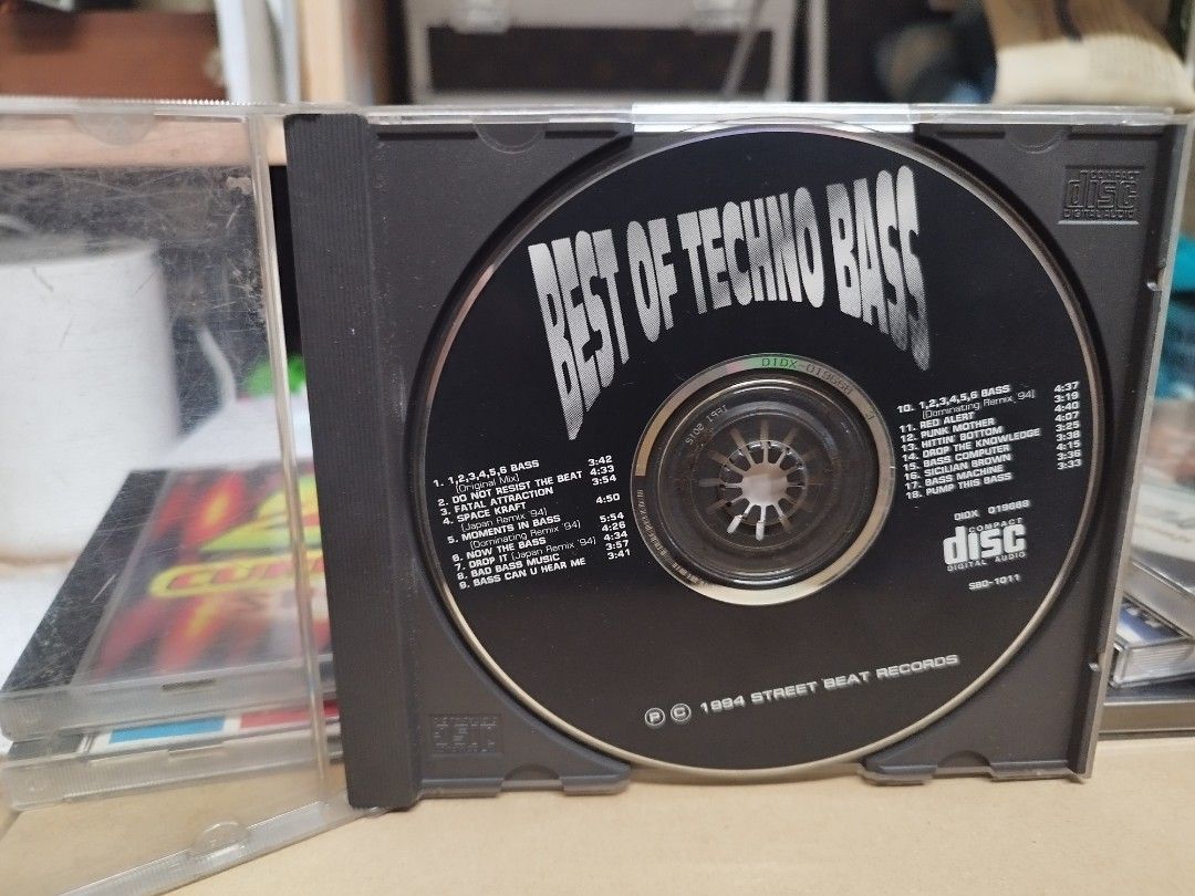 Best of techno bass for car sterio setup sounds old school street beat ...