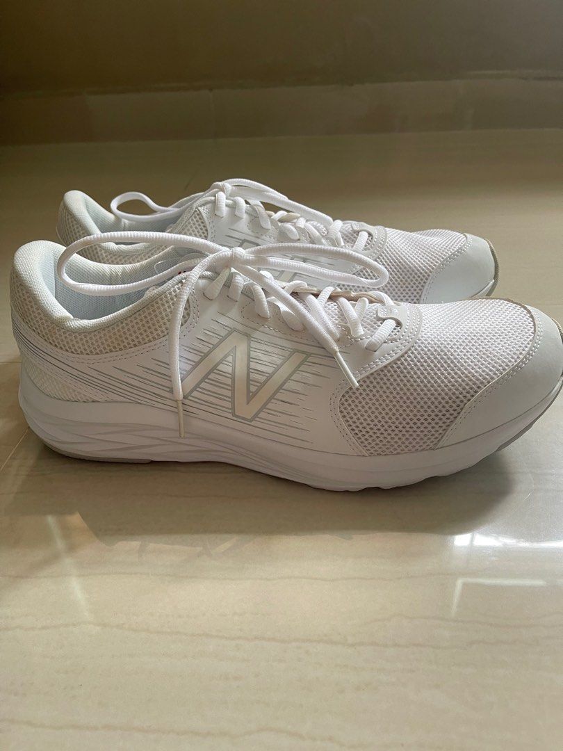 BNIB New Balance White Shoes, Women's Fashion, Footwear, Sneakers on ...