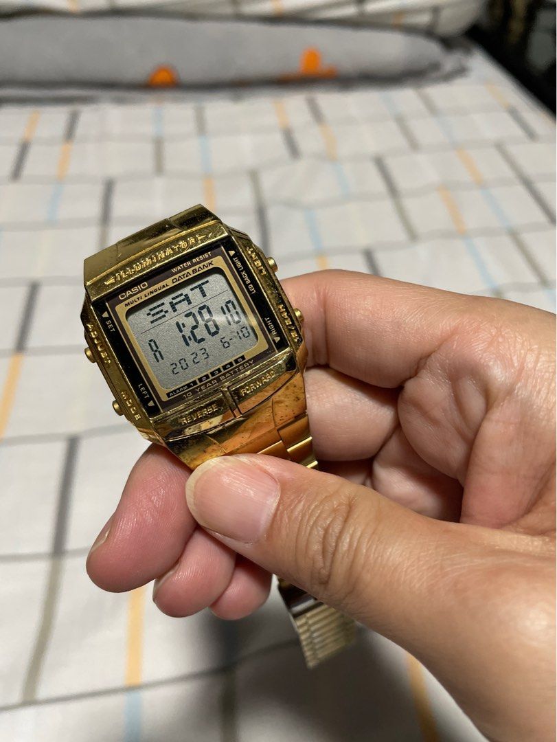 Casio Silver and Gold Casing Watches, Men's Fashion, Watches ...