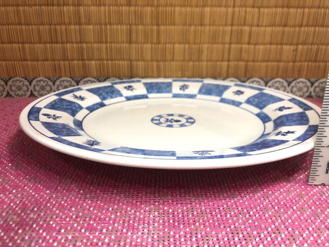 Churchill beautiful and elegant porcelain dinner plate Made in England ...
