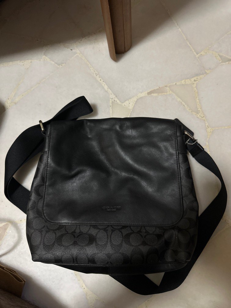 Coach Messenger Bag, Men's Fashion, Bags, Sling Bags on Carousell