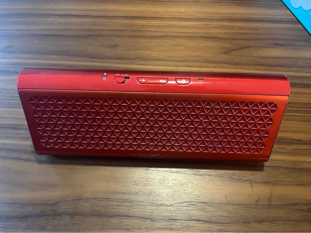 Creative Airwave HD Portable Wireless Speaker with NFC, Audio ...