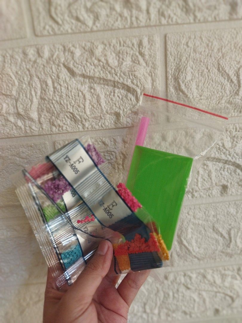 DIY Sticker Diamond manik manik tempel anti gabut, Buku & Alat Tulis ...