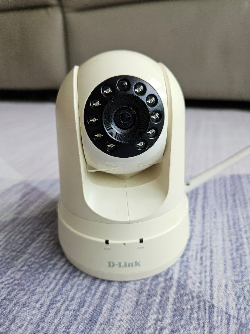 D-link IP Camera Model No. DCS-5030L, Computers & Tech, Office & Business Technology on Carousell