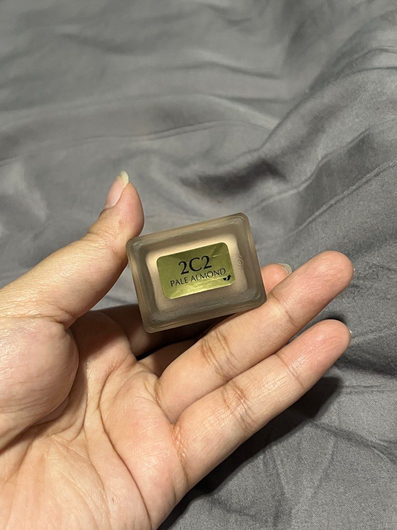 Estee Lauder Double Wear Foundation (2C2 - Pale Almond), Beauty ...