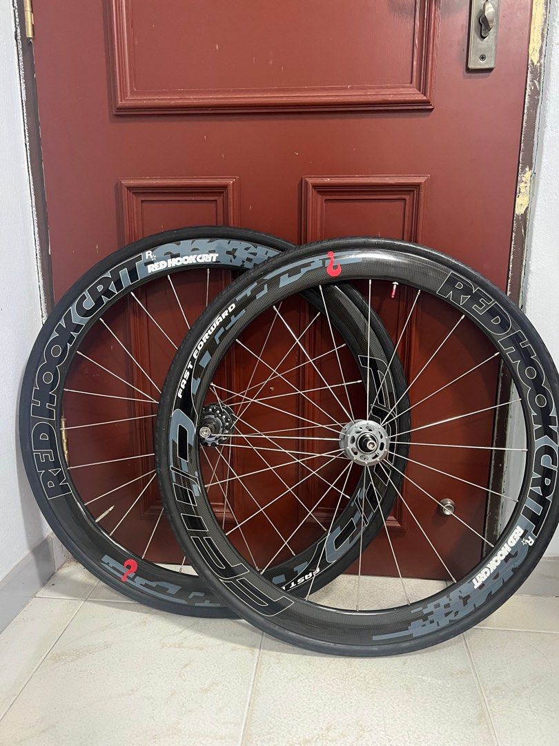 ffwd red hook crit carbon wheelset, Sports Equipment, Bicycles & Parts ...