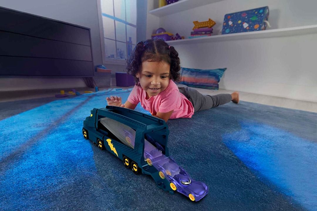 Fisher Price Batwheels Bat Big Rig Batmobile, Hobbies & Toys, Toys ...