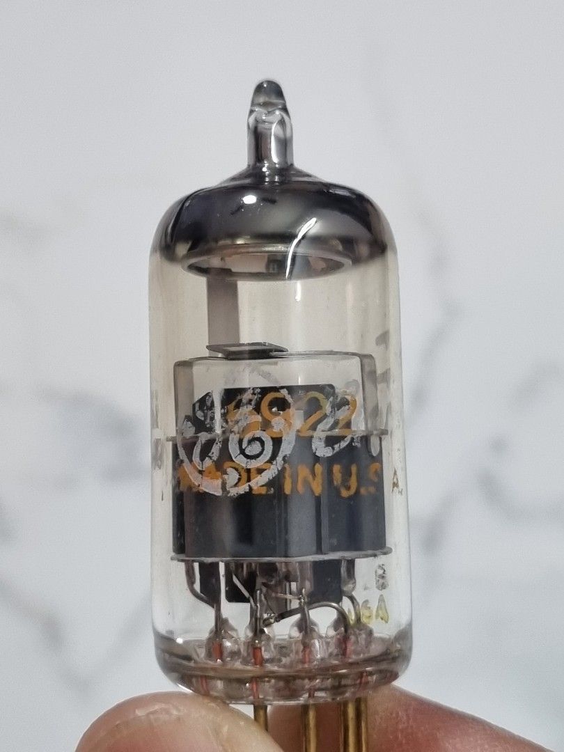 GE Amperex 6922 ECC88 GoldPins Vacuum Tube, Audio, Other Audio ...
