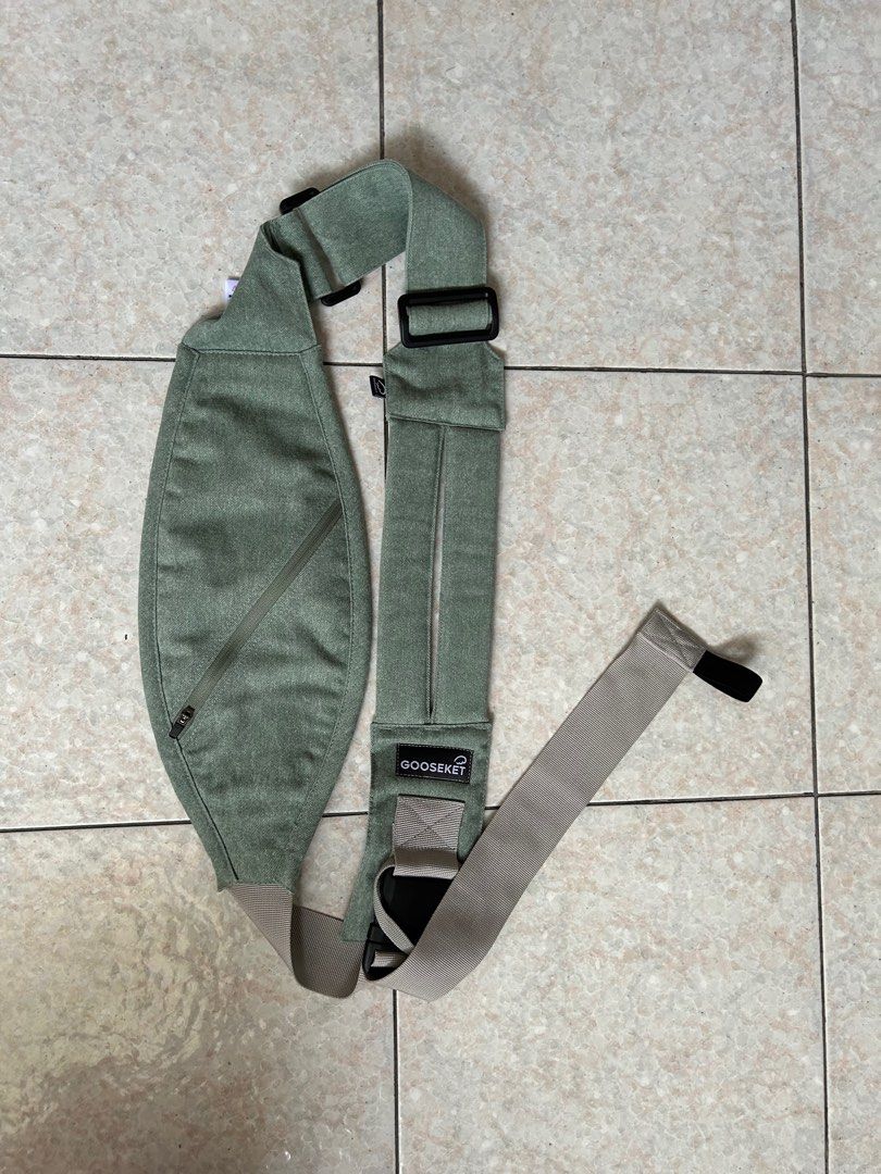 Gooseket Toddler Sling, Babies & Kids, Going Out, Carriers & Slings on ...