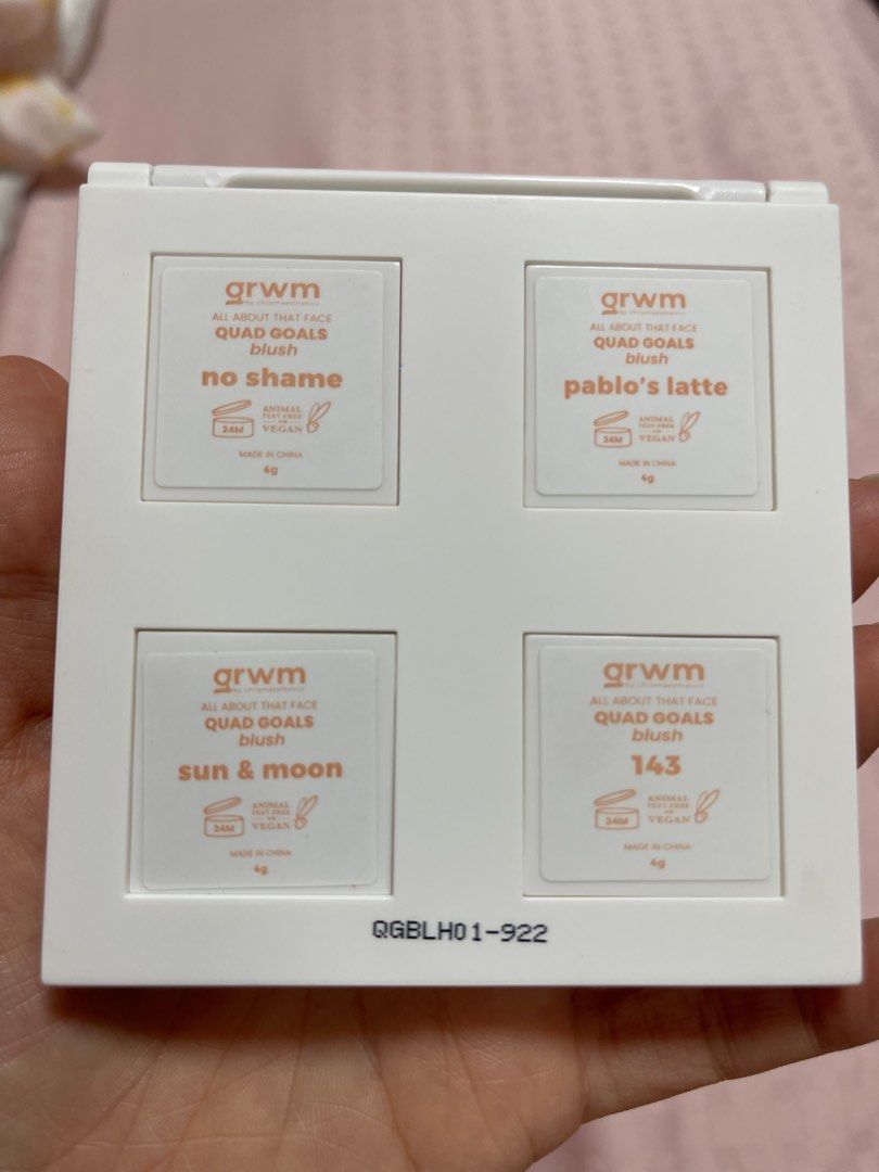GRWM quad blush palette, Beauty & Personal Care, Face, Makeup on Carousell