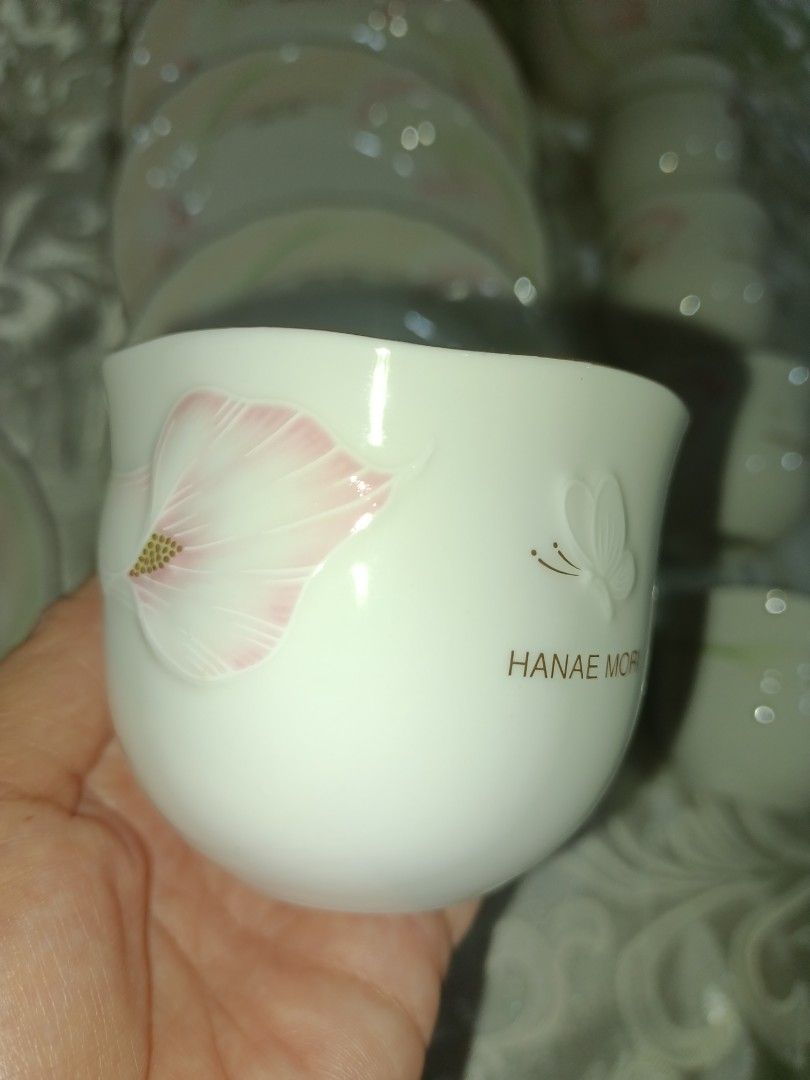 Hanae Mori Calla Lily Set, Furniture & Home Living, Kitchenware ...